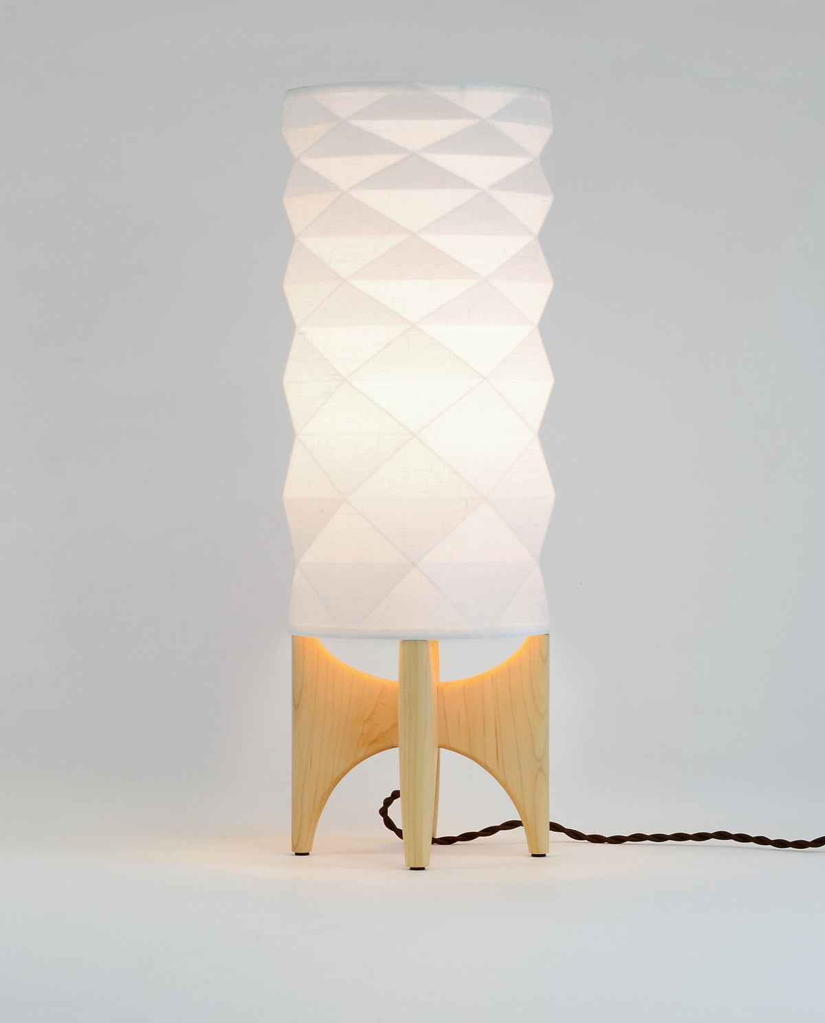 Tall TōRō Table Lamp – laloupedesign